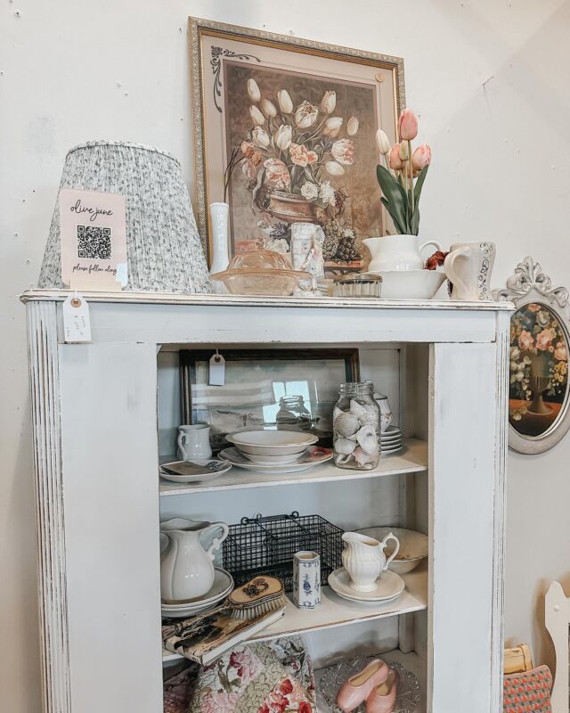 little daily glimpses - Olive June