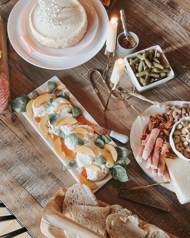 little daily glimpses - Olive June